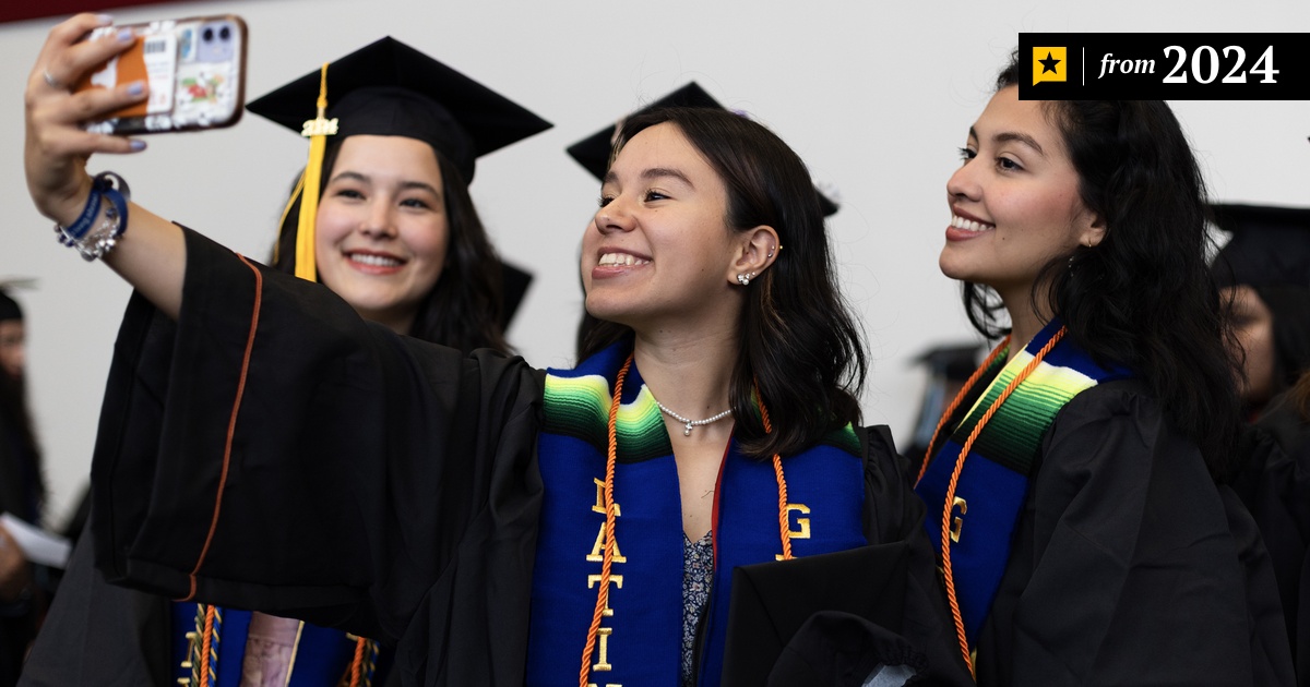 UT-Austin students host Latinx graduation despite DEI ban | The Texas Tribune